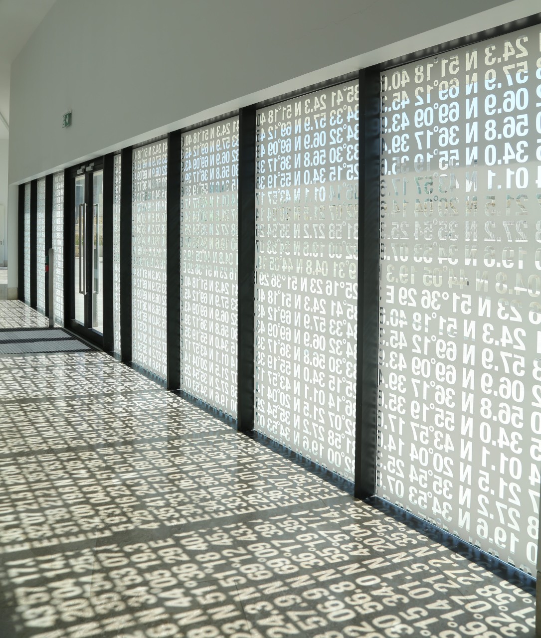 Reed Gallery Past Exhibits - Exhibitions & Events | University of ...